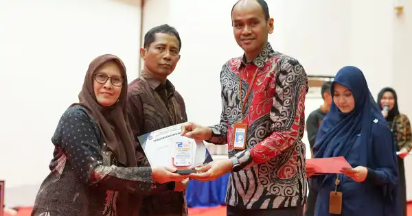 UIN Ar-Raniry Terima Tiga Penghargaan KPPN Awards